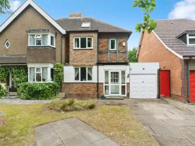 Charming 1 BA 2 bedroom house for rent in Bills Lane, Shirley.