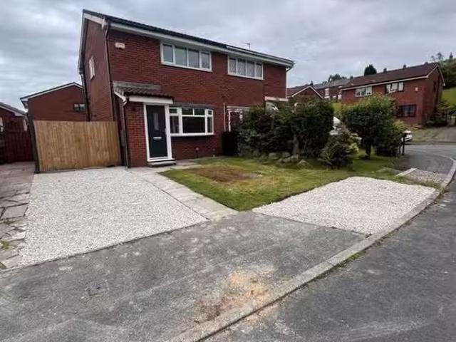Deal! 1 BA 2 bedroom house for rent in Dunchurch Close, Lostoc.