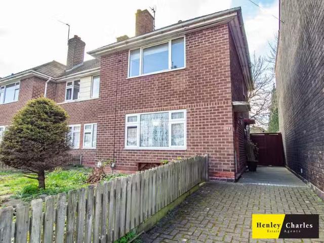 Deal! 1 BA 2 bedroom maisonette for rent in Brantley Road, Wit.