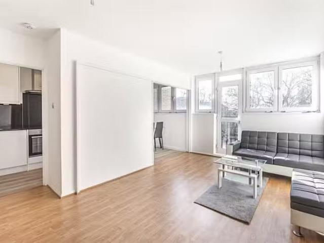 Cheap 1 BA 2 bedroom property to let in Ebury Square, London.