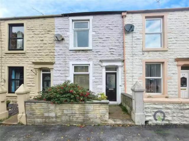 Nice 1 BA 2 bedroom terraced house for rent in Marsh Terrace.