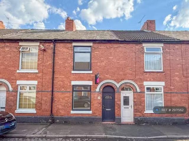Cheap 1 BA 2 bedroom terraced house for rent in Ridgway Street.
