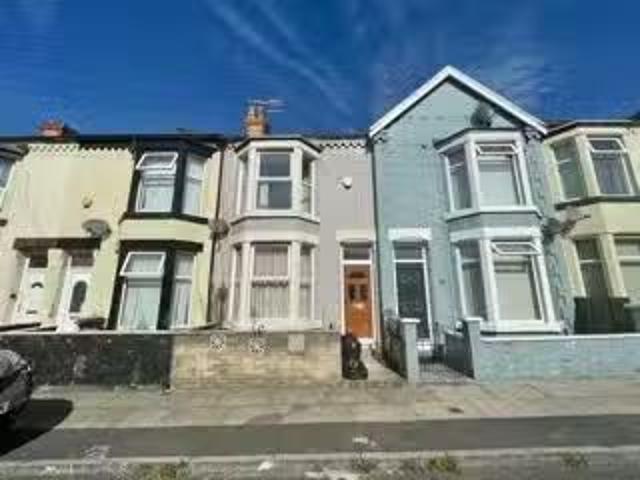Unique 1 BA 3 bedroom house for rent in Hero Street, Bootle, L.