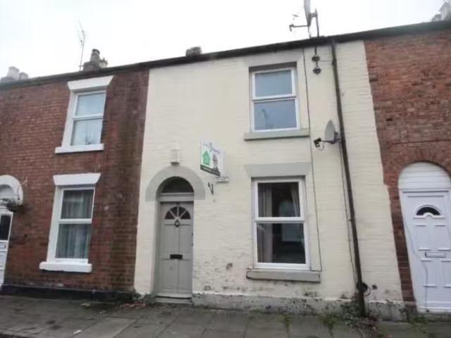 Deal! 1 BA 3 bedroom house for rent in Talbot Street, Chester.