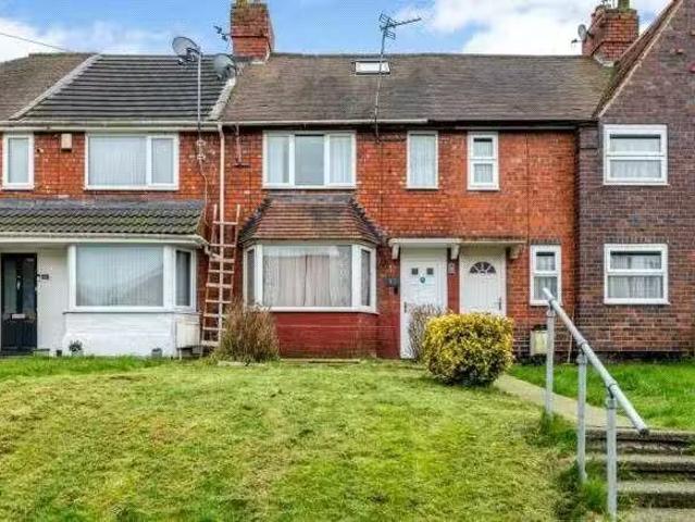 Just in! 1 BA 3 bedroom Mid Terrace House to rent, George Stre.