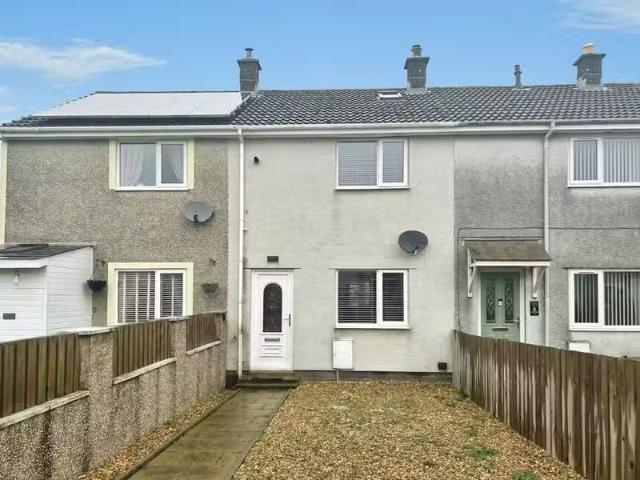 New 1 BA 3 bedroom Mid Terrace House to rent, John Colligan Wa.