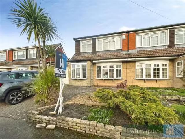 Unique 1 BA 3 bedroom semi detached house for rent in The Crof.