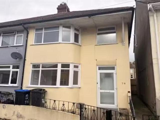 New 1 BA 3 bedroom semi detached house for rent in Alfred Road.