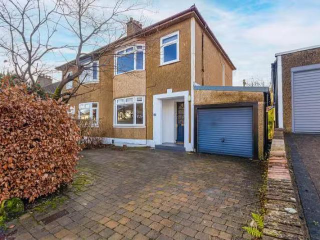 Charming 1 BA 3 bedroom semi detached house for rent in Hillfo.