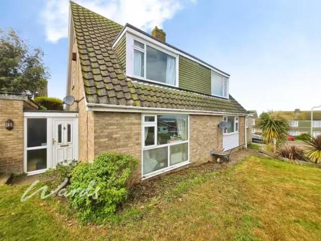 For Rent! 1 BA 3 bedroom semi detached house for rent in Kingf.