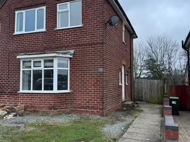 For Rent! 1 BA 3 bedroom semi detached house for rent in Princ.