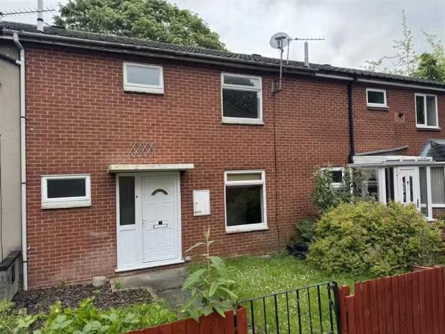 For Rent! 1 BA 3 bedroom town house for rent in Osprey Close.
