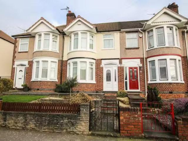 New 1 BA 3 bedroom terraced house for rent in Chelveston Road.