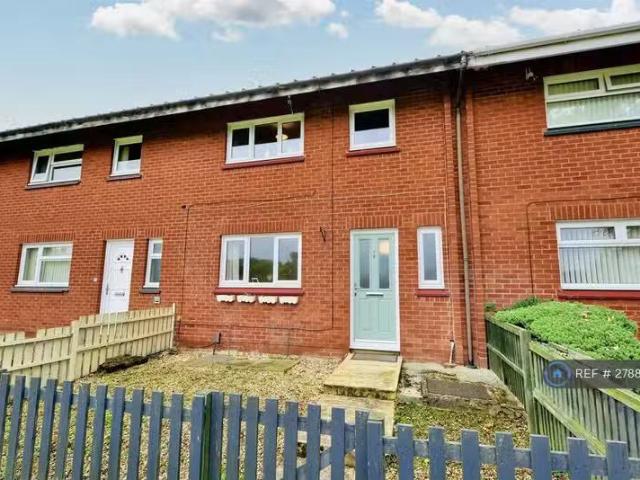 Unique 1 BA 3 bedroom terraced house for rent in Lock Close, I.