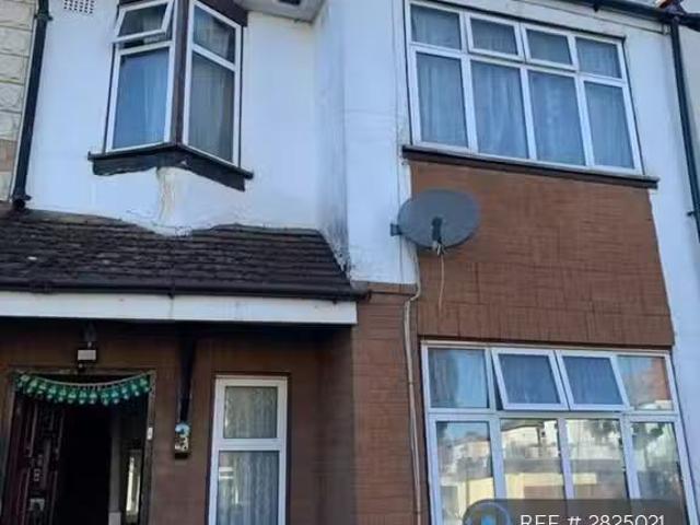 New 1 BA 3 bedroom terraced house for rent in The Grange, Wemb.
