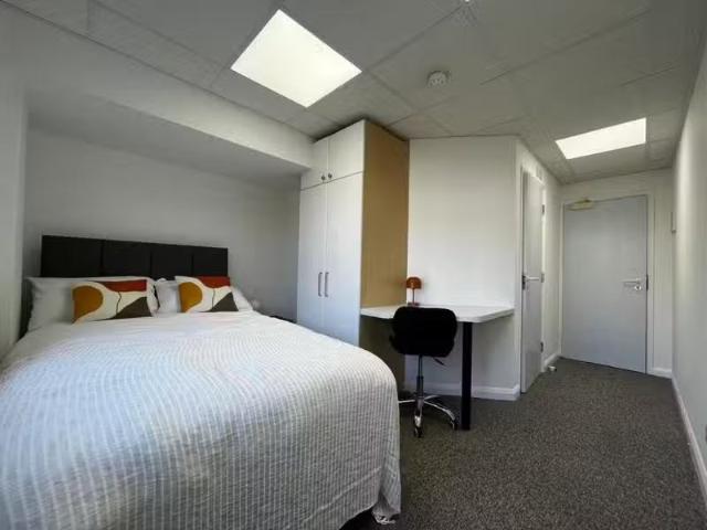 Nice 1 BA Studio flat for rent in Wilbury Villas RL0026, BN3