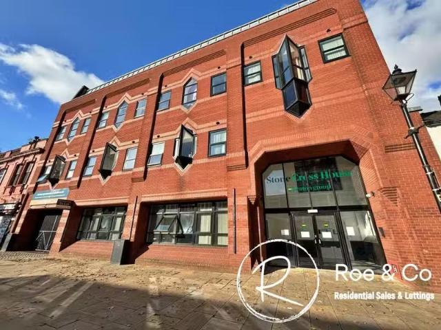 Deal! 1 BA Studio flat for rent in Churchgate, Bolton, BL1