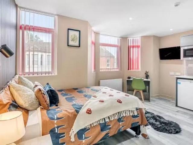 Rental! 1 BA Studio flat for rent in Ellys Road, Coventry, CV1