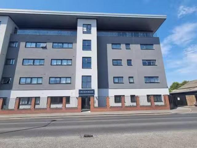 Cozy 1 BA Studio flat for rent in Nelson Street, Bolton, BL3