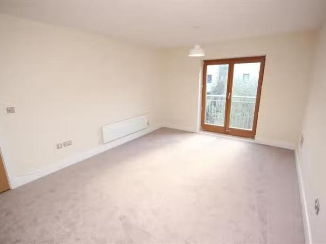 Unique 1 bedroom apartment for rent in The Post Box, Upper Mar.