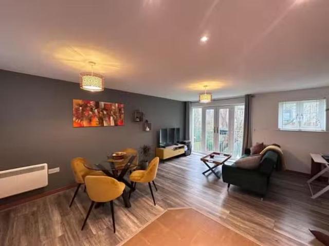 Just in! 1 bedroom apartment for rent in Waters Edge, Canterbu.