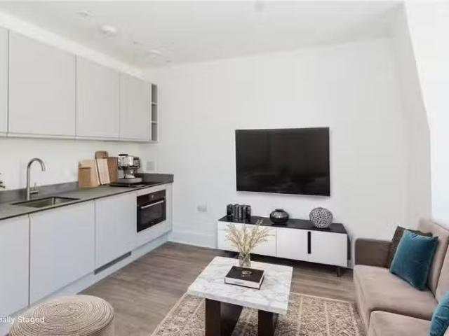 Nice 1 bedroom apartment for rent in Baldwin Street, Bristol.