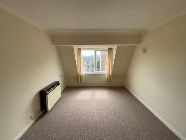 Cozy 1 bedroom apartment for rent in Homegate House, BN21