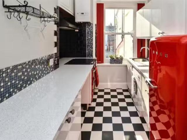Cheap 1 bedroom flat for rent in Cornfield Terrace, Eastbourne.