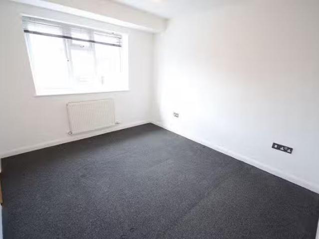 Cozy 1 bedroom flat for rent in Ensbury Park, Bournemouth, BH10