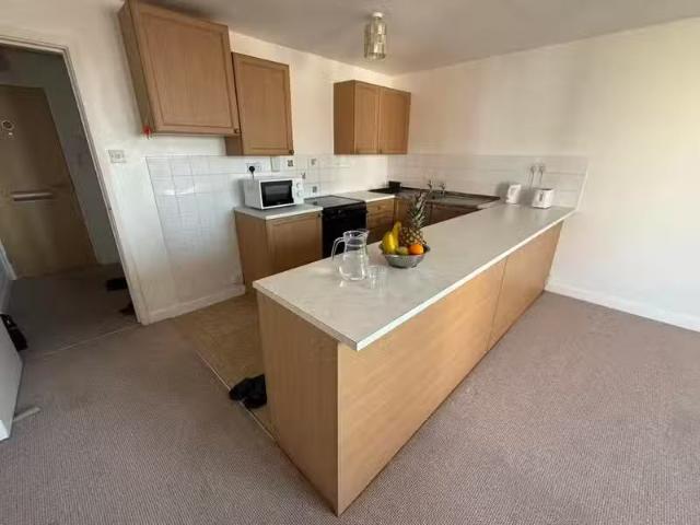 Nice 1 bedroom flat for rent in Flat, Belmont House, Silver L.