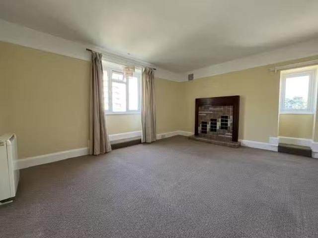 For Rent! 1 bedroom flat for rent in Parsonage Road, Bournemou.