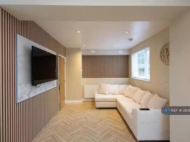 For Rent! 1 bedroom house share for rent in Wedgwood Road, Bat.