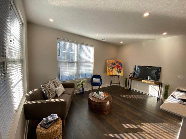 The Hinge Flats Corner Unit with Lots of Windows