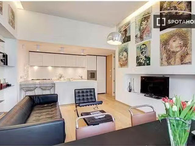 Just in! 1 BR 4 bedroom apartment for rent in Queen's Gate, Lo.