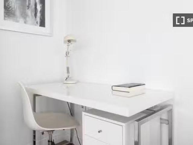 Cozy 1 BR 2 bedroom apartment for rent in London
