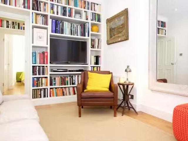 Cheap 1 BR Battersea Bridge Road
