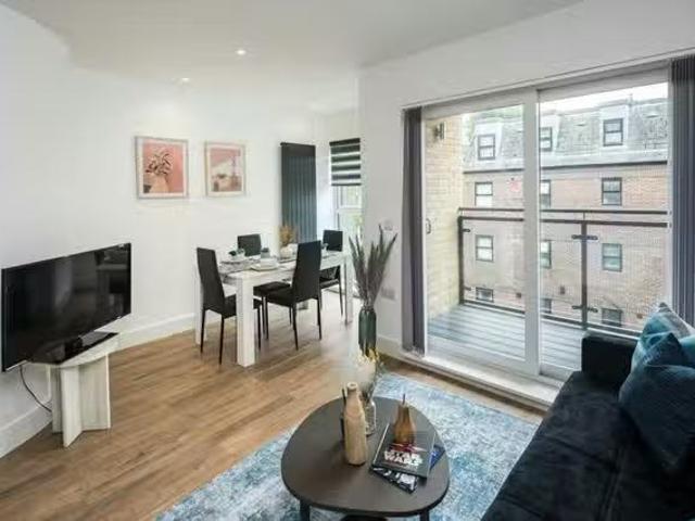 New 1 BR Cudworth Street, London