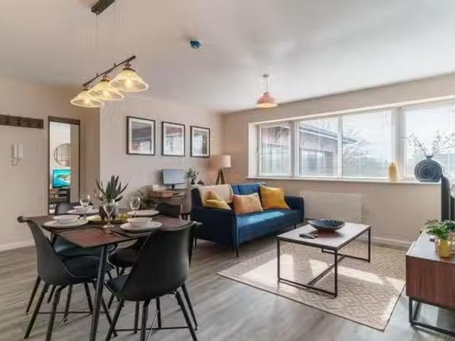 Charming 1 BR Doddington Lane