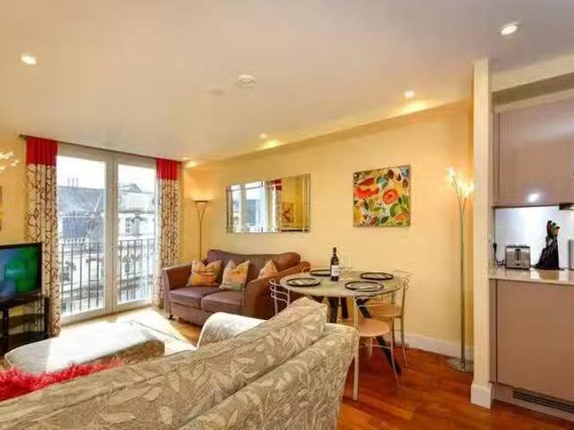 Rental! 1 BR Grand Arcade
