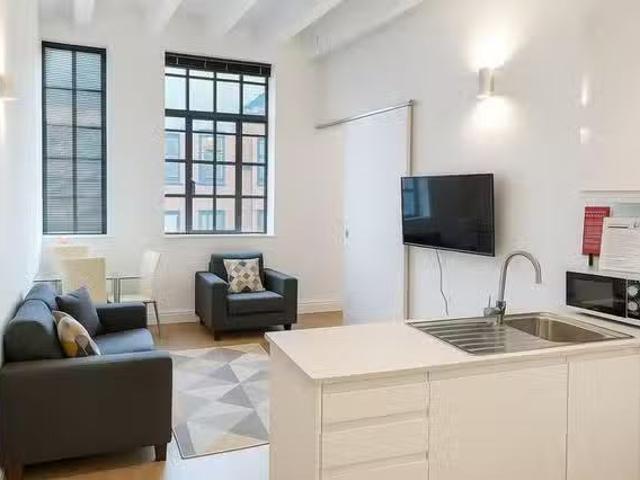 Charming 1 BR Hatton Garden