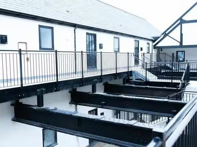 For Rent! 1 BR Horninglow Street, Burton upon Trent