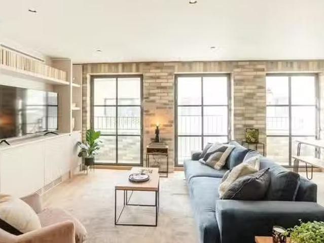 Rental! 1 BR King's Mews, London