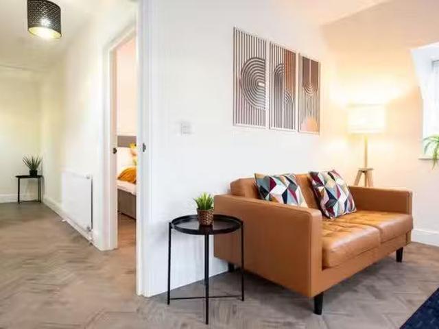 Rental! 1 BR Main Road