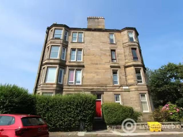 Cozy 1 BR Property to rent in Dalmeny Road, Ferry Road, Edinbu.
