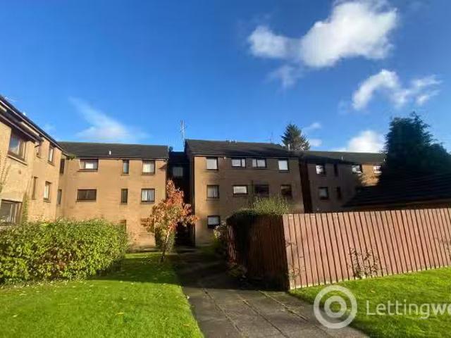 For Rent! 1 BR Property to rent in Fortingall Place, Glasgow.