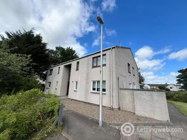 New 1 BR Property to rent in Hawick Drive, Dundee, DD4 0TD