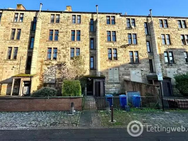 Cozy 1 BR Property to rent in Hathaway Lane, Maryhill, Glasgow.