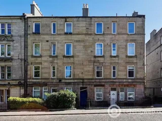 Nice 1 BR Property to rent in partson Street, Leith, Edinburgh.