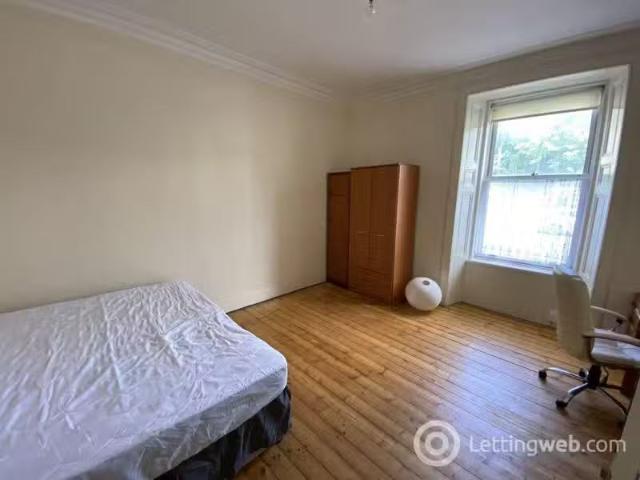 Cheap 1 BR Property to rent in Perth Road Room, Dundee