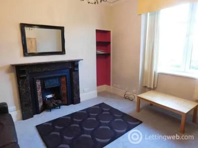 Rental! 1 BR Property to rent in Wallfield Crescent, Rosemoun.
